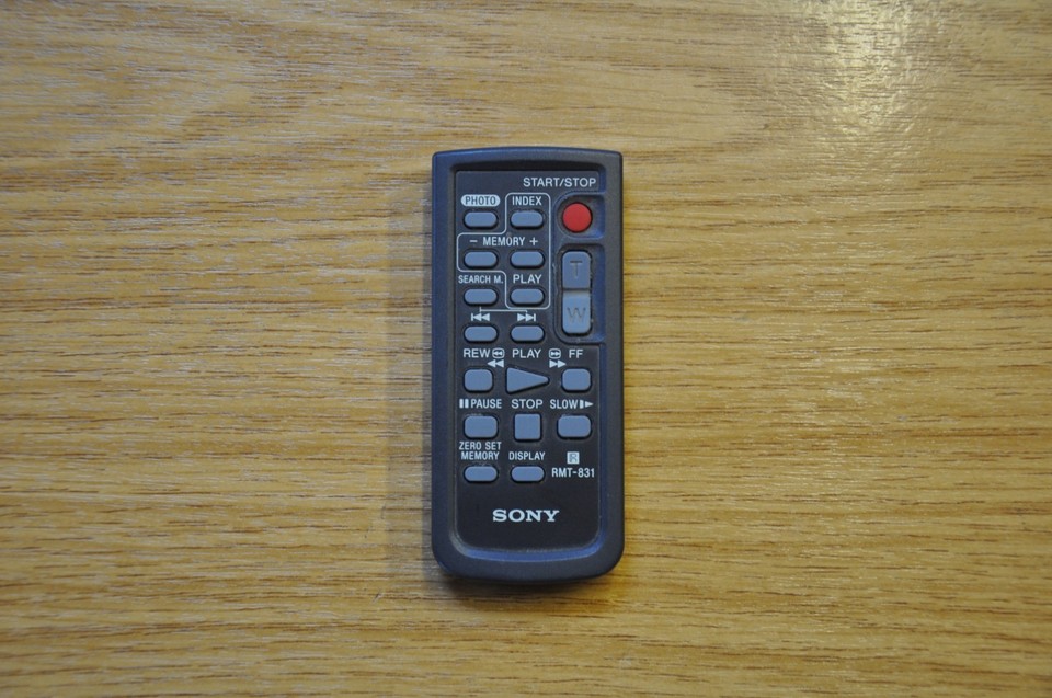 Sony DCR-HC30E Digital Video Camera Recorder complete with soft case | eBay