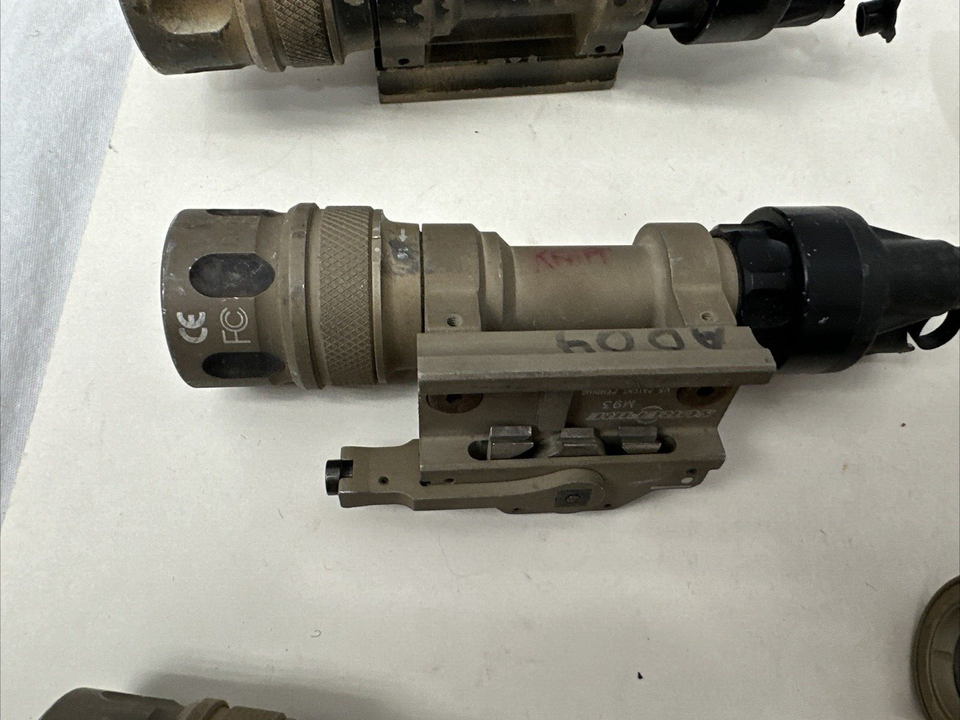 Used Surefire M952V TN Tan Weapon Flashlight Grade C M93 Mount KM3 ...