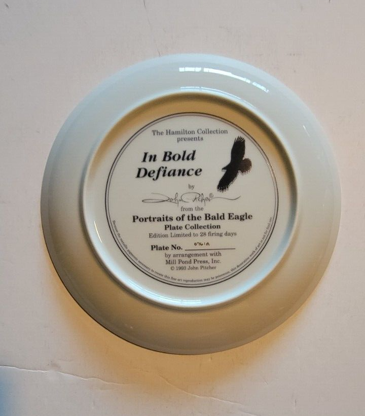 COLLECTIBLE HAMILTON PLATE AMERICAN EAGLE "IN BOLD DEFIANCE" 1993 USA 9 ...