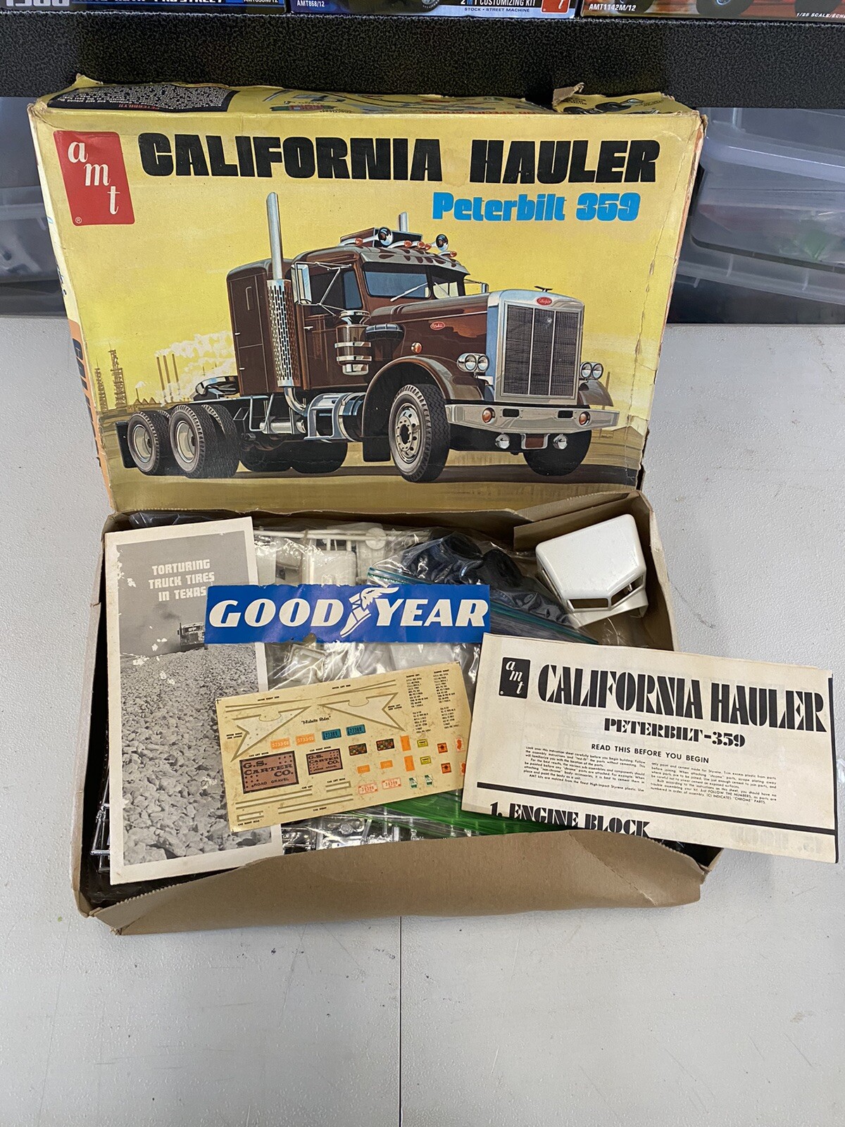 1/25 AMT T500 Peterbilt 359 1969 California Hauler Plus Built Junkyard ...