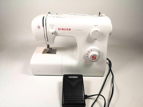 Singer Tradition Model 2250 Sewing Machine | eBay