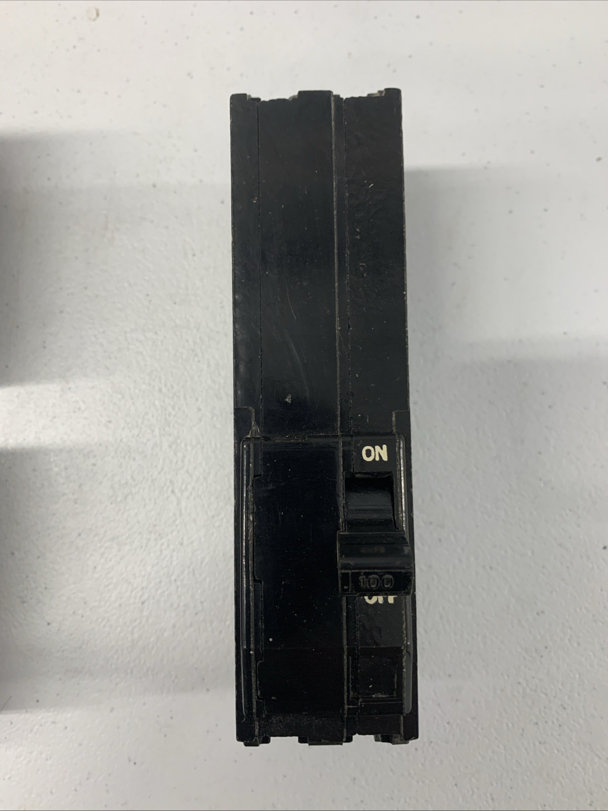 Q12100 Square D 100 Amp 2 Pole Circuit Breaker Type Q1 120/240VAC Plug ...