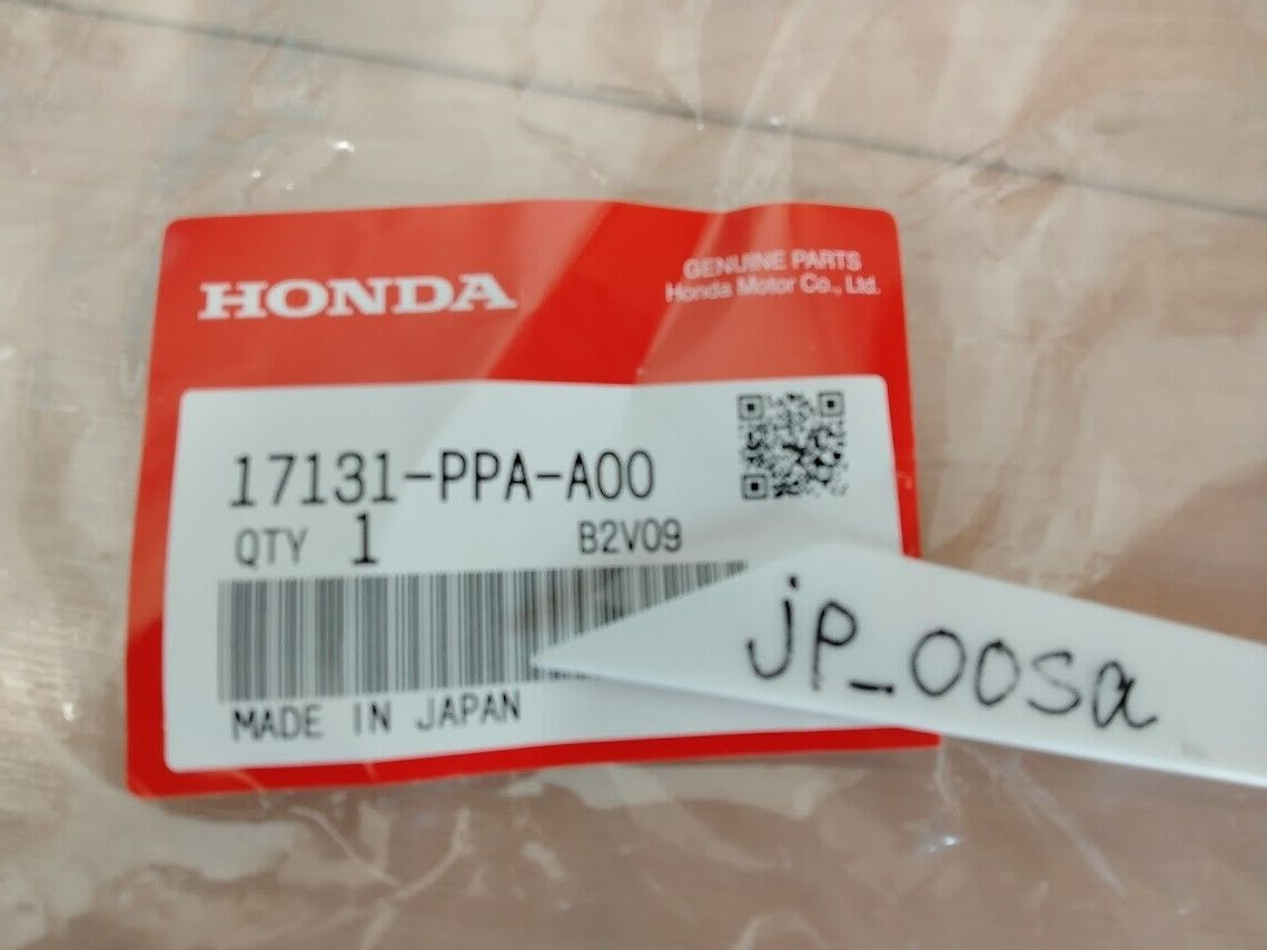 Honda Genuine OEM PCV (Positive Crankcase Ventilation) Tube 17131-PPA ...