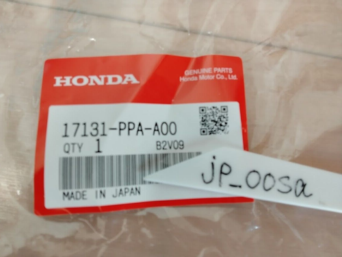 Honda Genuine OEM PCV (Positive Crankcase Ventilation) Tube 17131-PPA ...