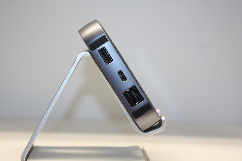 NETGEAR Nighthawk M1 MR1100 (UNLOCKED) 4G LTE Mobile Hotspot Router ...