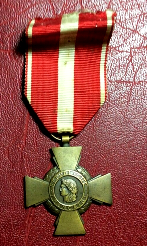 Vintage Cross of Military Valor French Army medal | eBay