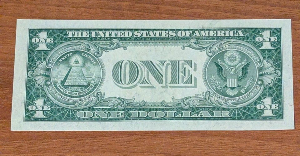 Fr1613* 1935D $1 Silver Certificate STAR Note. Choice Cu. Ungraded ...