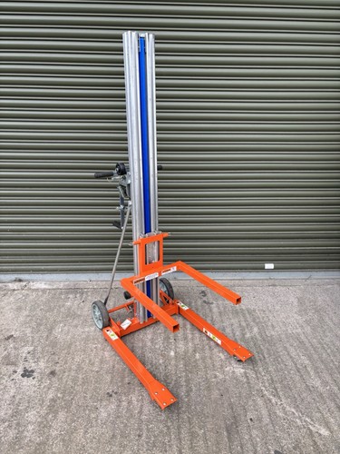 SUMNER 2210 Material Lift Hoist Like Genie With LOLER | eBay UK