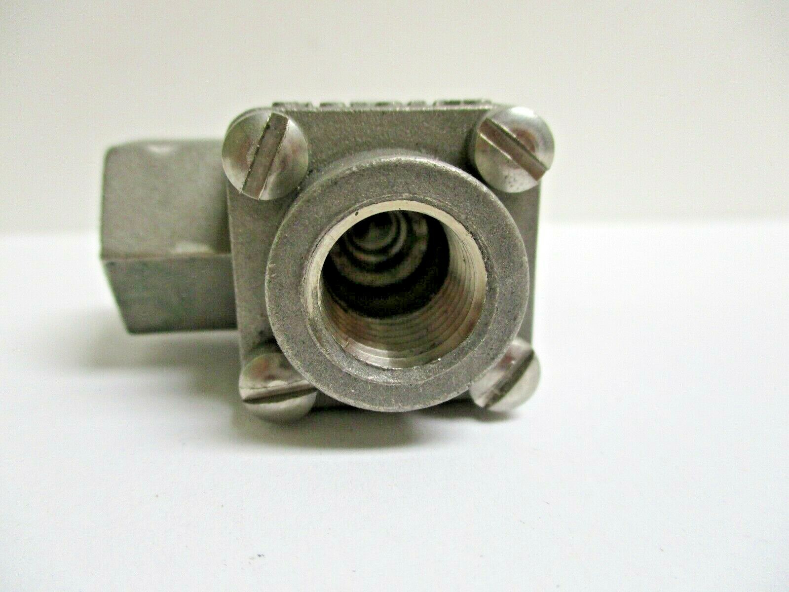 Versa SV-3-316 Pneumatic Shuttle Valve for sale online | eBay