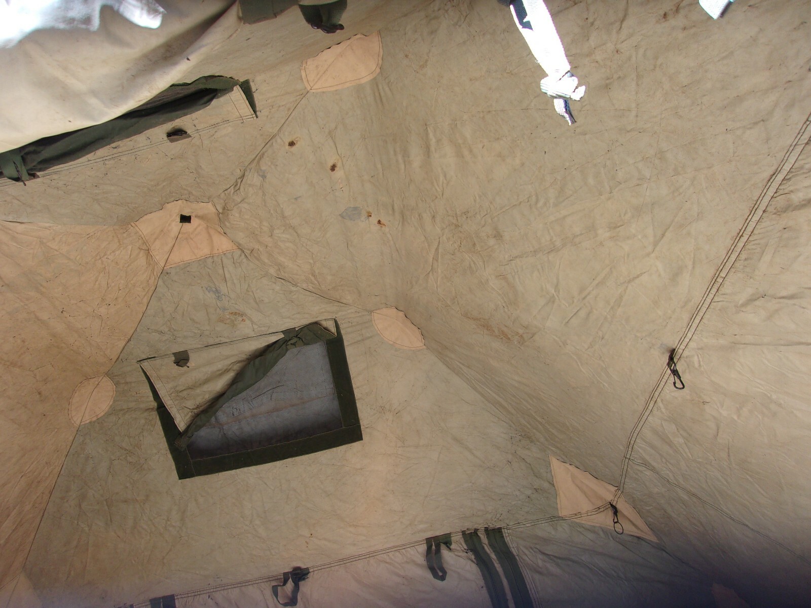 MILITARY SURPLUS SOLDIER CREW TENT ARMY DAMAGED--CAMPING 10 X10 HUNTING ...