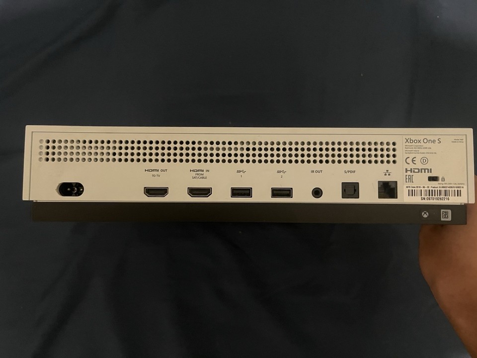 Microsoft Xbox One S 500GB White Home Gaming Console Controller with ...