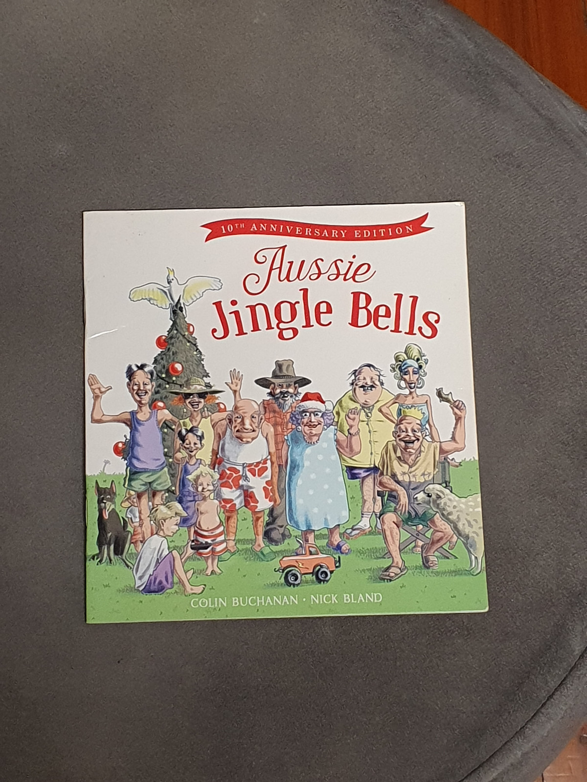 Aussie Jingle Bells by Colin Buchanan and Nick Bland | eBay