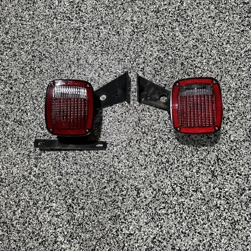 Grote 5370 / 5371 Left & Right Tail Lights Ford Chassis 6C3413404AA ...