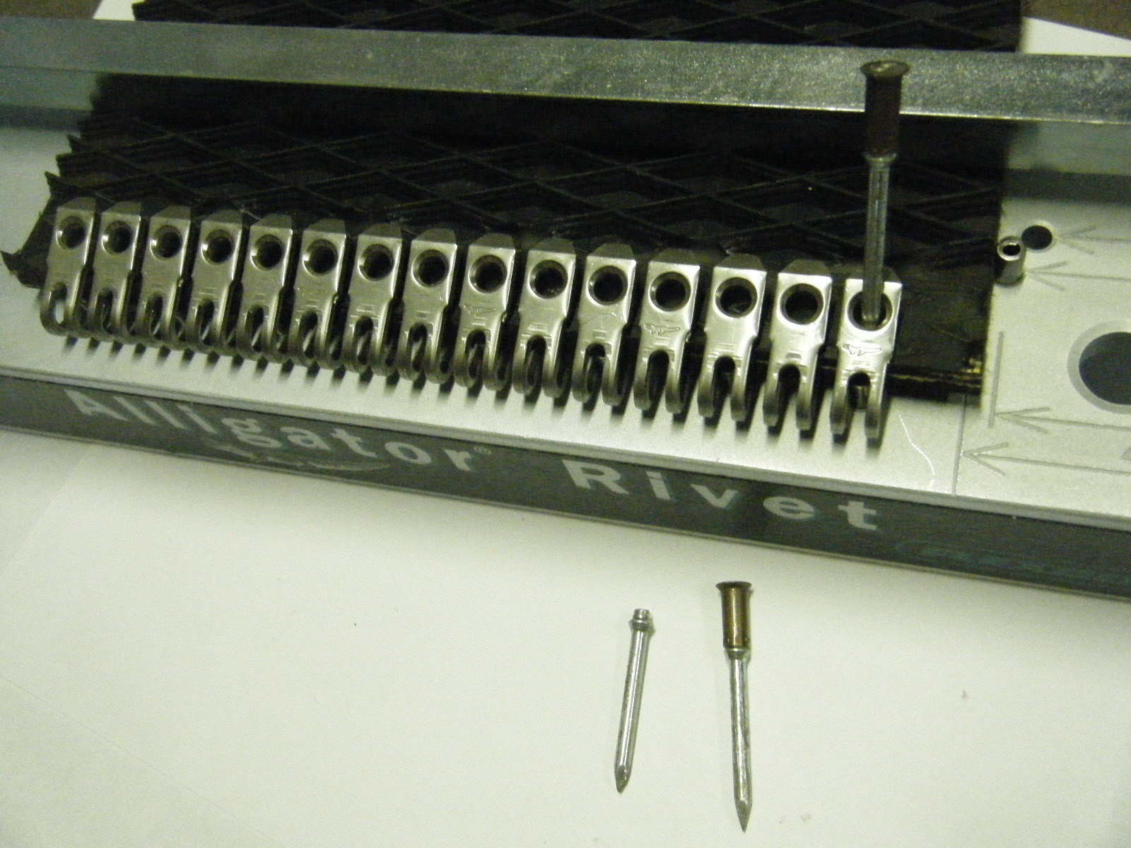 Round Hay Baler Belt Tool lacer & 7" rivet repair splice Flexco ...