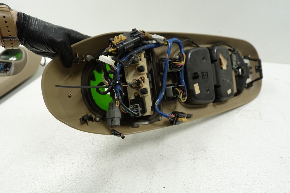 2002-2005 OEM Ford Excursion Overhead Center Console Tan Bezel Trim ...