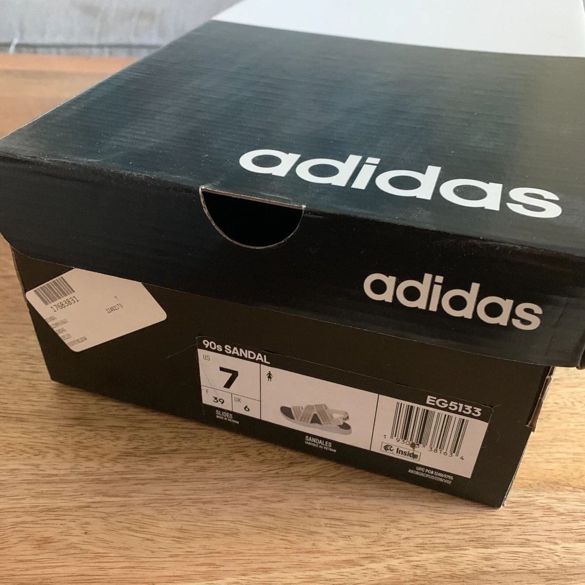 Adidas Boxes