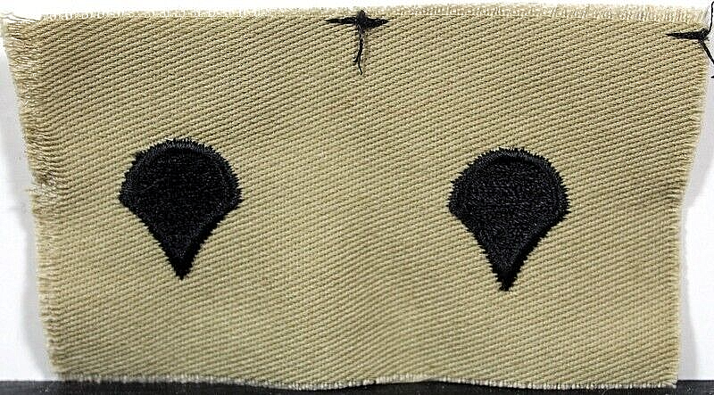 US Army Specialist 4 3rd Class SP-4 E-4 Rank Insignia Pair Khaki Desert ...