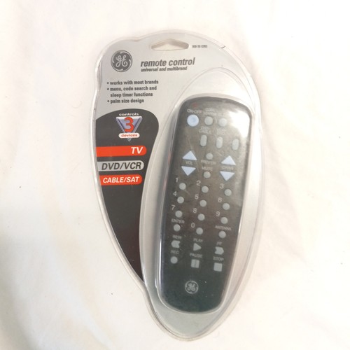 GE 3-Device Universal Remote Control 008 00 0263 TV DVD VCR Cable SAT ...