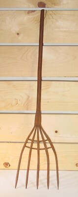 Primitives - Hay Rake