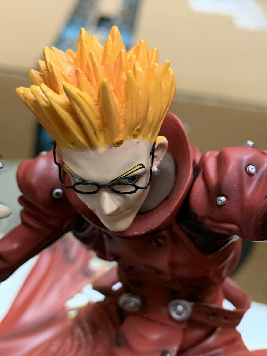 DAMAGED* Trigun: Vash the Stampede Attack Ver 1/6 Scale DAMAGED* Trigun: Vash the Stampede Attack Ver 1/6 Scale