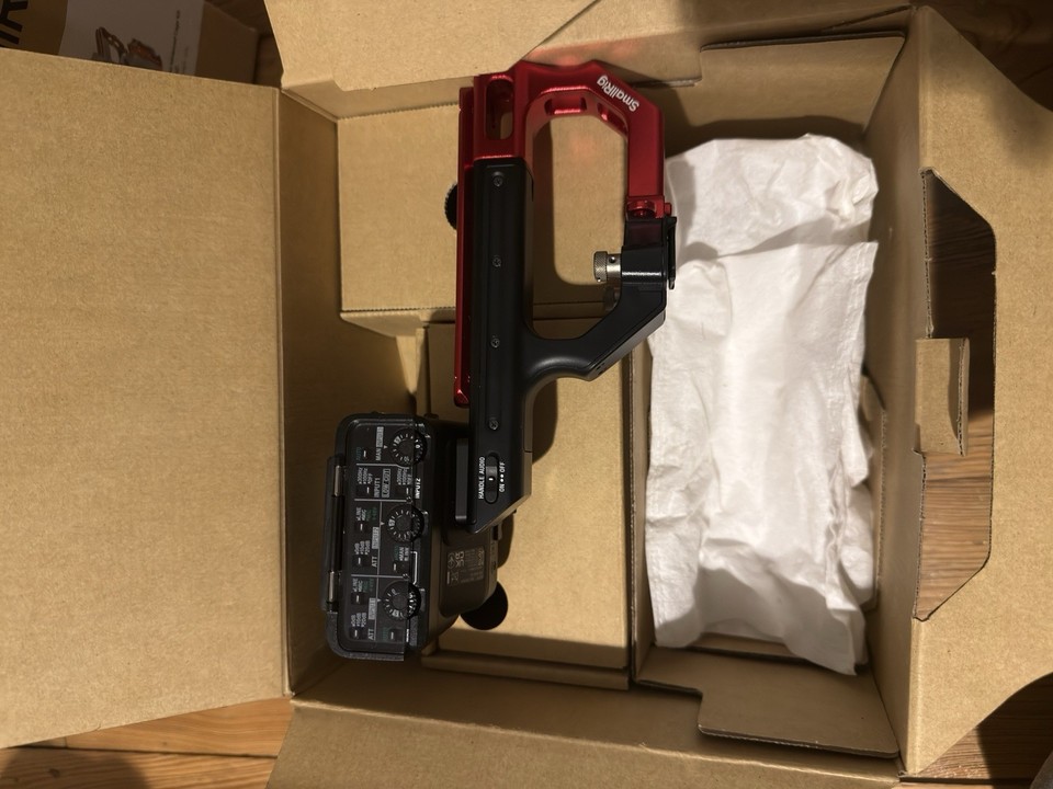 Sony FX3 with XLR handle and extras 4548736123229 | eBay UK