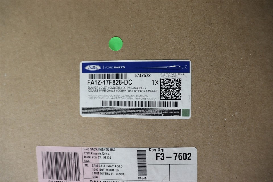 NEW OEM Ford Rear Lower Bumper Cover FA1Z-17F828-DC Lincoln MKX 2016 ...