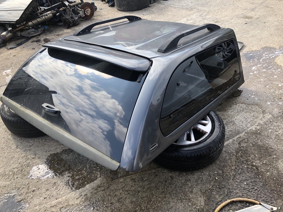 16-25 TOYOTA HI LUX TRUCK MAN TOP TOYOTA HILUX MK8 REAR CANOPY HI LUX ...