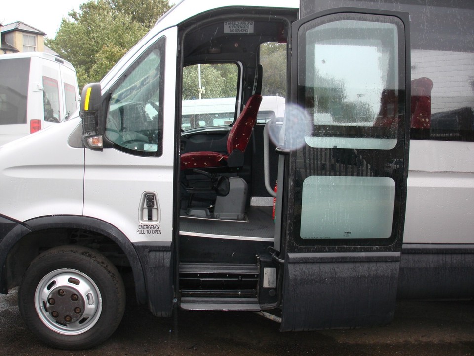 2011 IVECO DAILY 45C15 CONCEPT CONVERSION MINIBUS NON RUNNER | eBay UK