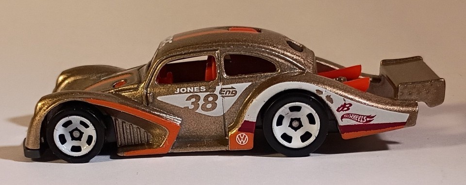 Hot Wheels VW Volkswagen Kafer Racer Gold New Out of 2025 Retro Racers 5 Pack | eBay