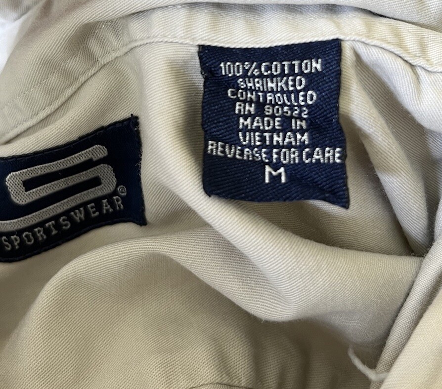 Mens Medium Notre Dame Logo Button Down Shirt Khaki Pocket Crable ...