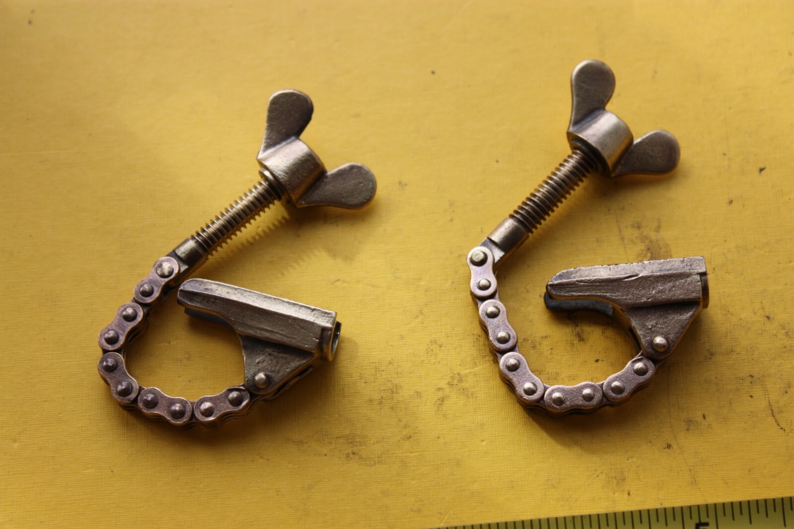 VETERAN VINTAGE BRASS CAR MOTORCYCLE HOSE CLIPS ANTIQUE VEHICLE RARE ...