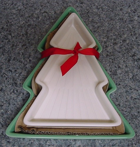 2023 Hallmark Christmas Tree Shaped Nesting Serving Plates Candy Nuts ...