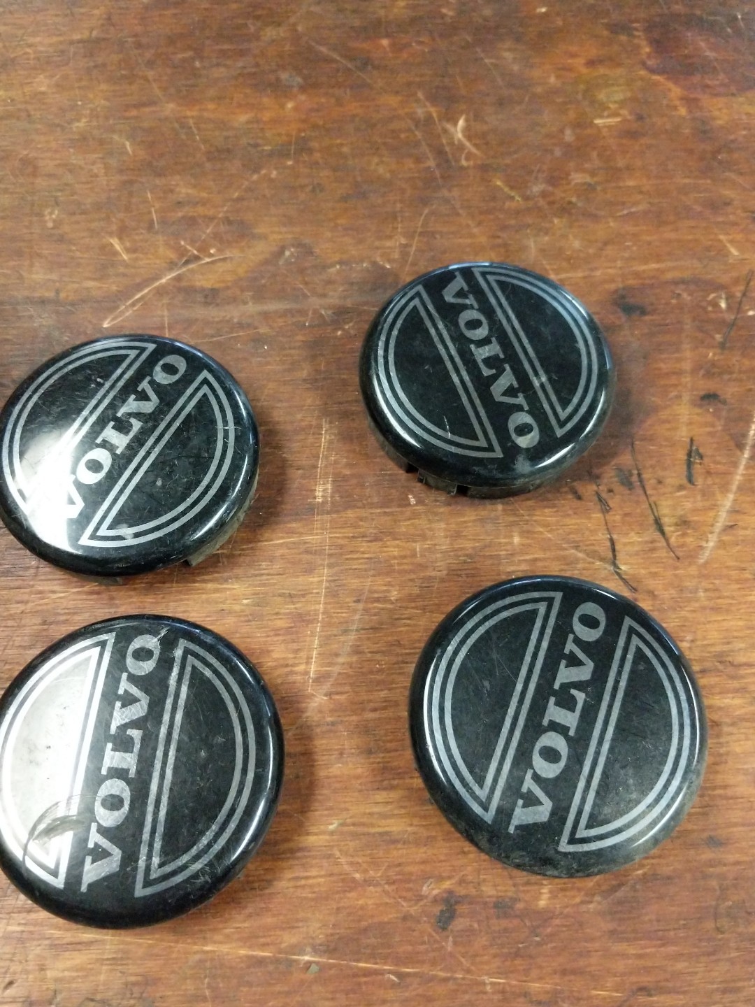 Volvo center caps set of 4 | eBay