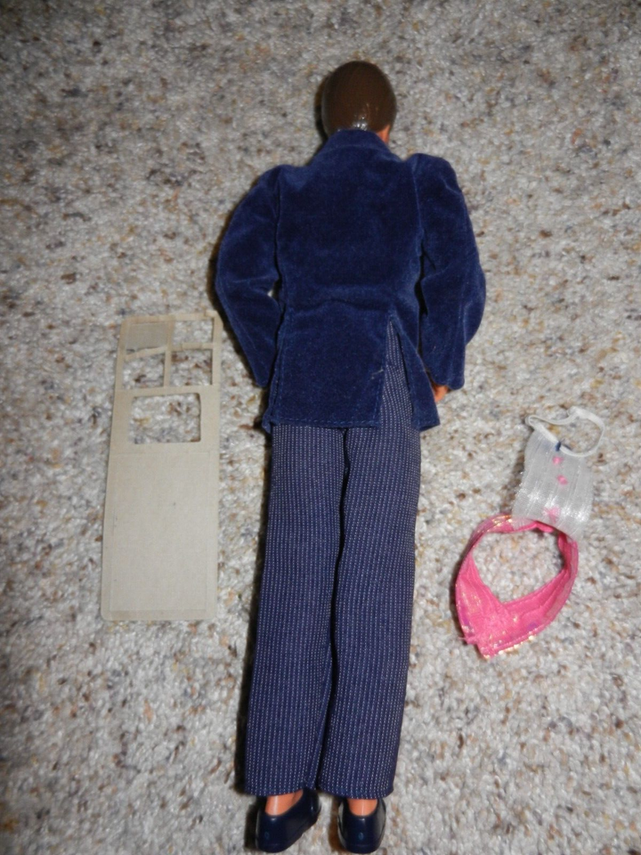 1984 DAY TO NIGHT KEN #9019 | eBay