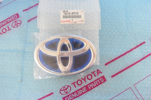 GENUINE TOYOTA CAMRY HIGHLANDER PRIUS RADIATOR GRILLE EMBLEM 75310 ...