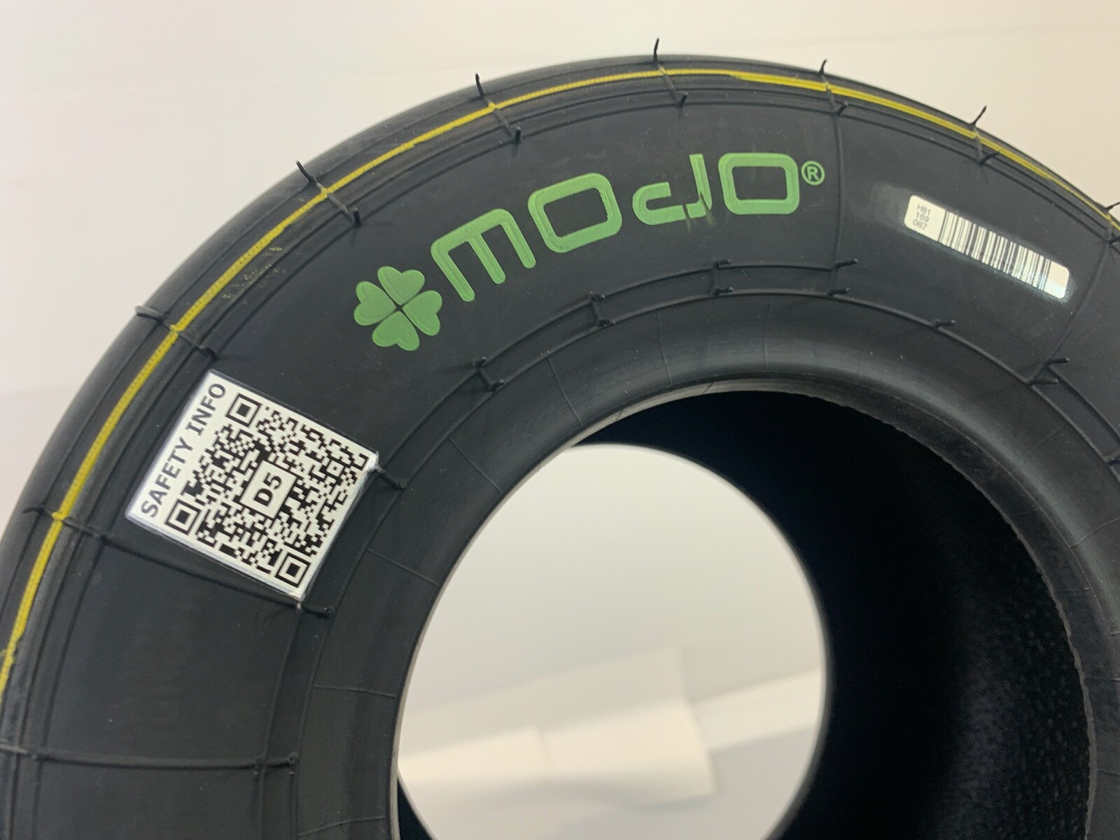 MOJO D5 CIK SLICK TYRE SET, ROTAX MAX, BRAND NEW - NEXTKARTING UK KART ...