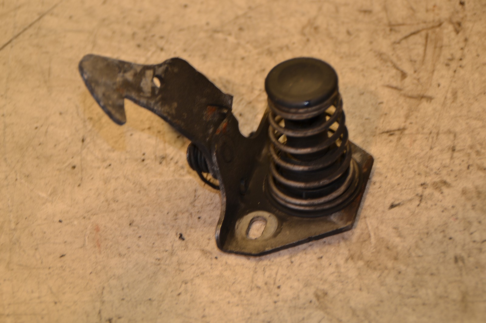 BMW 1 Series Bonnet Lock E87 Hatchback Bonnet Catcher 2011 | eBay UK