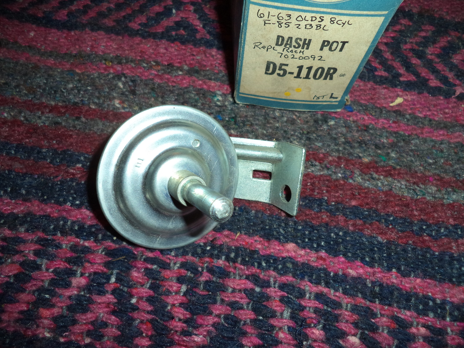 D5-110R DASH POT D5110R CARB DASH POT 61 62 63 OLDS F85 8CYL 2BBL ...