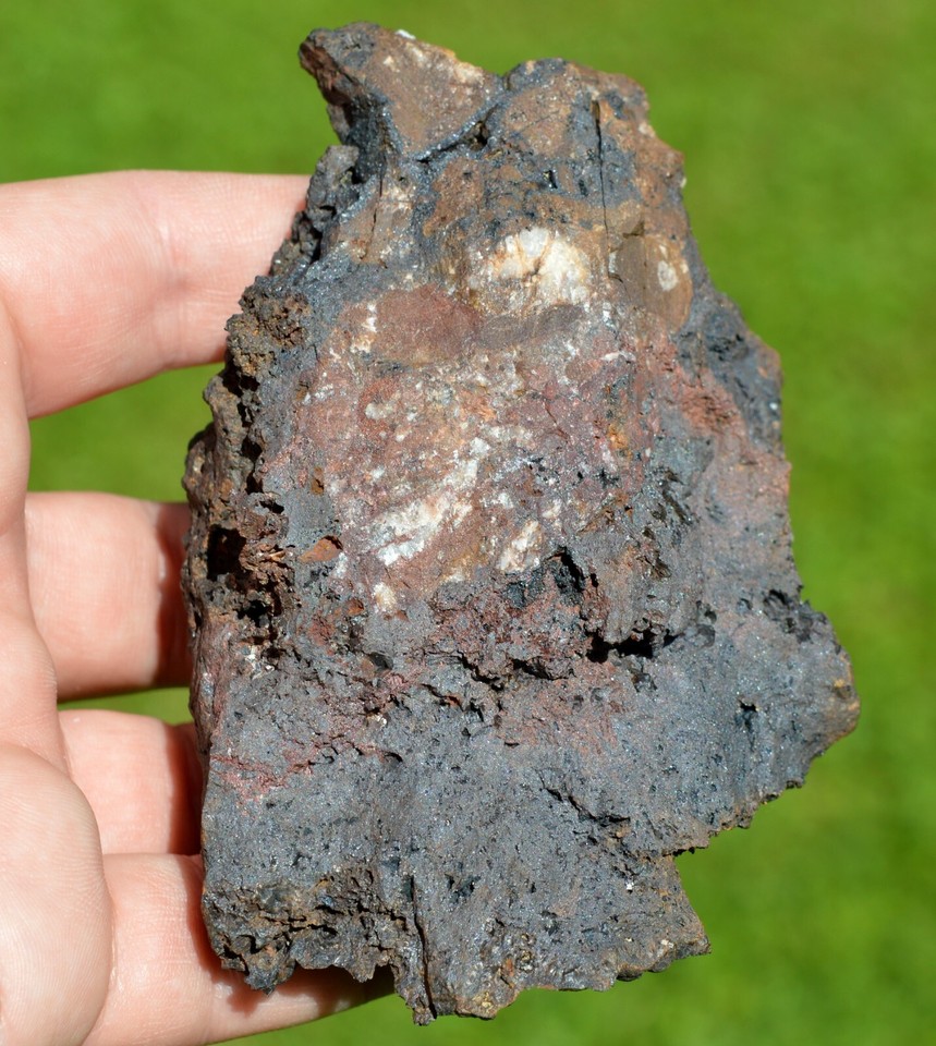 Goethite 486 Grams - Mont-Roc Mine, Mont-Roc, Castres, Tarn, Occitanie ...