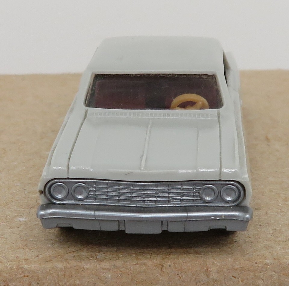 Micro WIKING Ho 1/87 Chevrolet Malibu Grey Inside Red No Box #22m | eBay