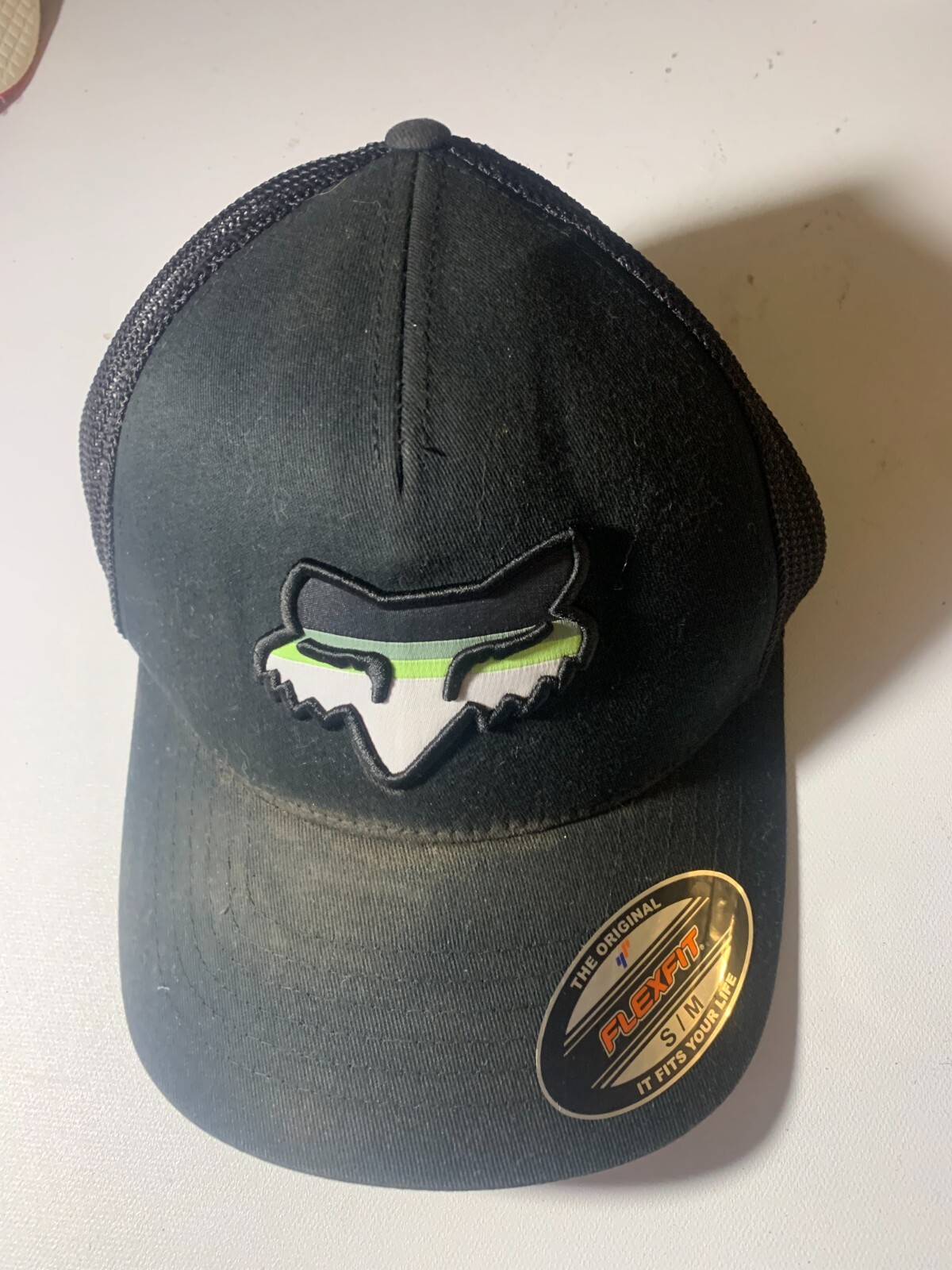 Fox Hat Cap Flex Fit S/M Black White Pre-Owned HT06+95 | eBay