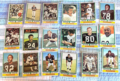 Topps 1974 Oakland Raiders Card Set Stabler, Shell, Ray Guy Rookie ...