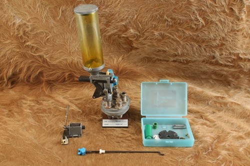 Dillon 650 Toolhead W 38 ACP ,Super , Dies, Powder Measure, Conversion ...