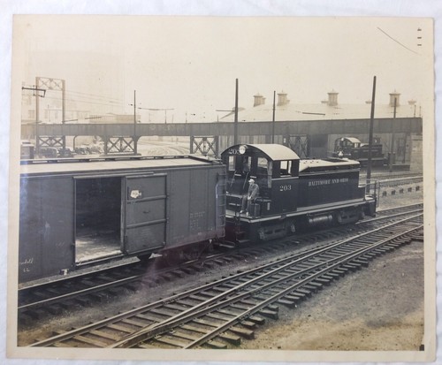 Original 8x10 photo Baltimore & Ohio EMC Sw1 diesel switchers 202 and ...