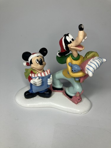 Stayover Goofy Disney Department 56 Mickeys Merry Christmas Village ...