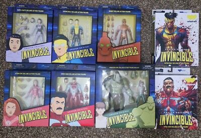 Diamond Select Invincible Figure Lot. Omni-Man, Invincible, Monster ...
