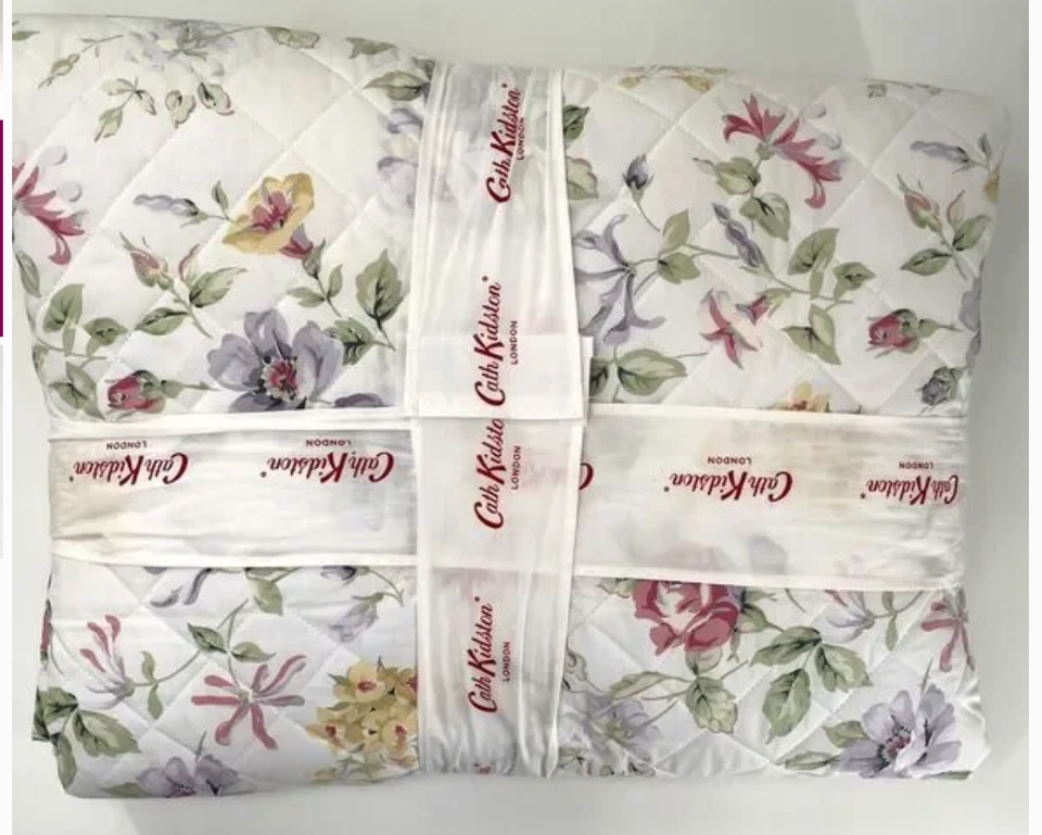 Cath Kidston London Pembroke Rose QUEEN Size Cotton Quilt - 90" X 90 ...