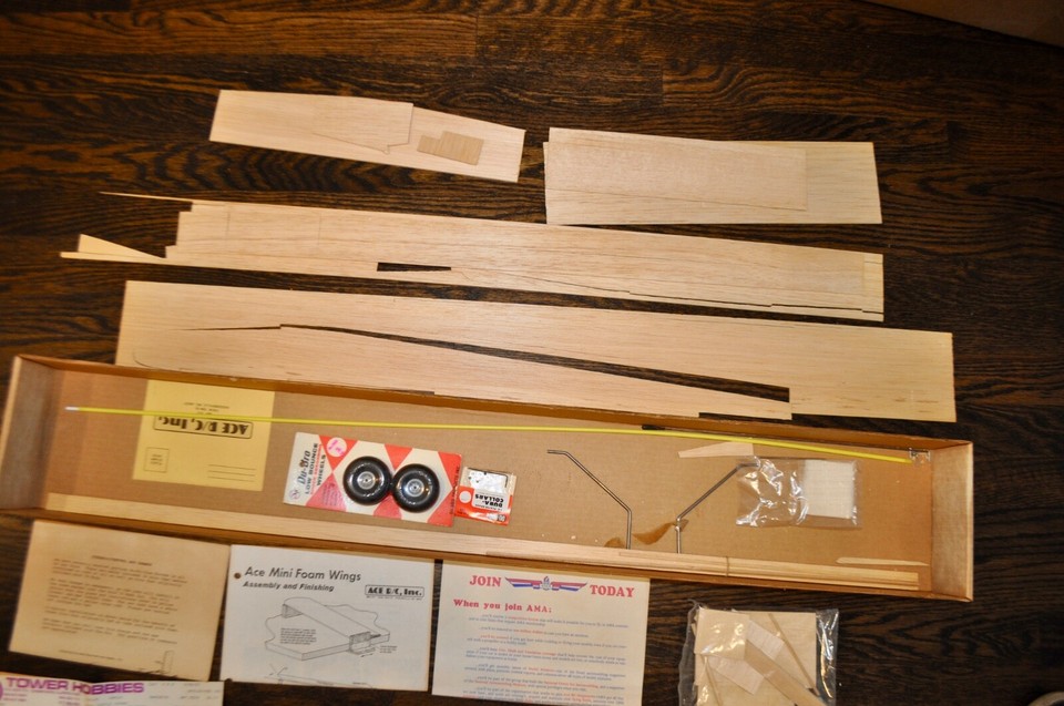 VINTAGE ACE WHIZARD SPORT/TRAINER RC MODEL AIRPLANE KIT 50L203 | eBay