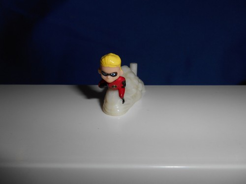 DASH Speedster INCREDIBLES Racing Figurine Kinder Surprise PIXAR DISNEY ...