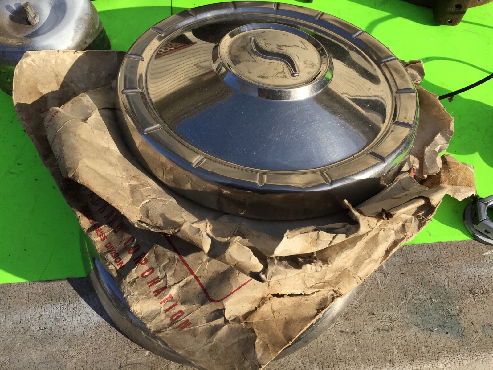 Studebaker 1962 hub cap, lot of 3, NOS, PN 1554459. Item: 13640 | eBay